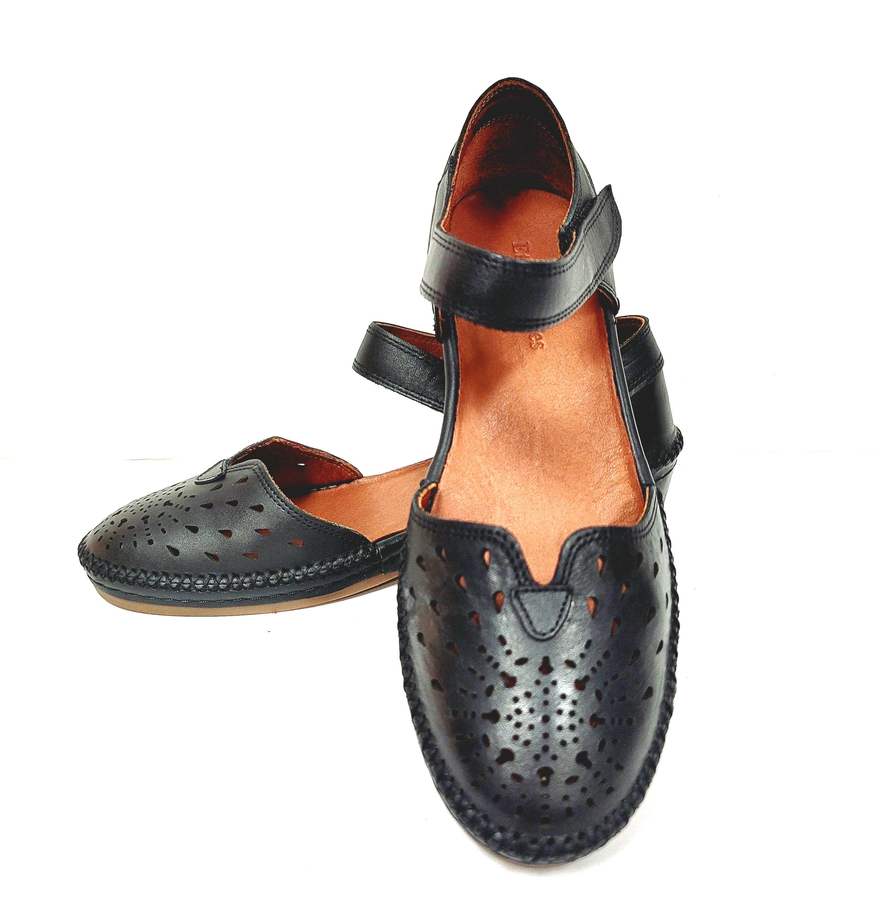 Granada Black – ethan valdes
